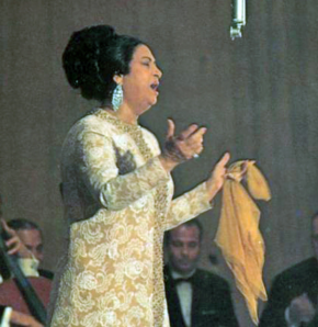 9 Arab Divas Who Shaped Modern Culture and Identity - NAZRA MAGAZINE